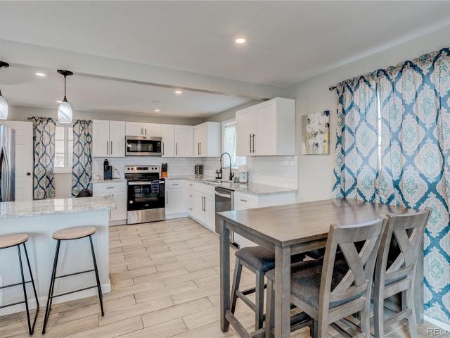 6733 S Ash Way, Centennial, CO 80122 | MLS #2497