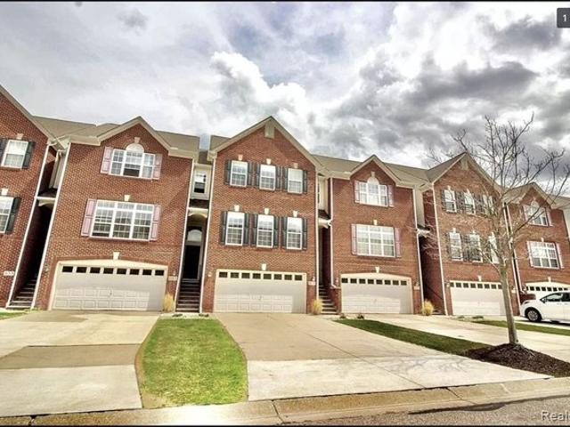 673 Cherry Orchard Rd Unit 135, Wayne County, MI 48188