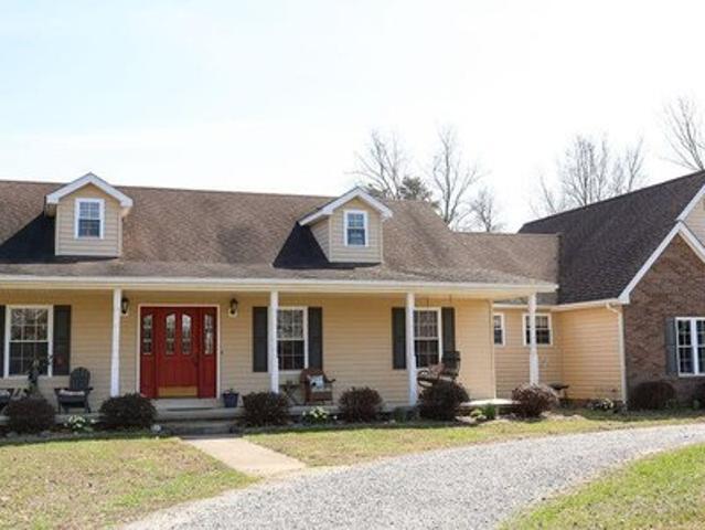 673 Crawford Bend Rd, Hillsboro, KY 41049
