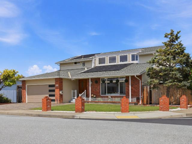 673 Harvester Dr, Foster City, CA 94404 | MLS #ML82044 | Compass