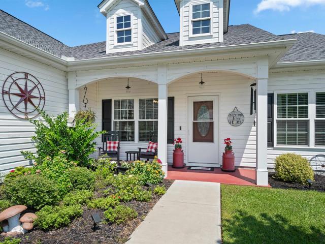673 Heartwood Dr