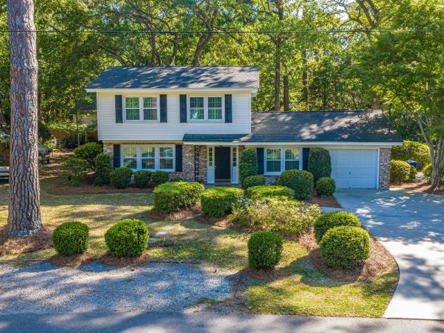 673 Highwood Circle