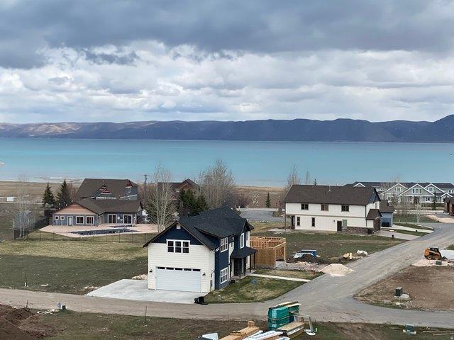 673 N Lochwood Vw Unit 87, Garden City, UT 84028