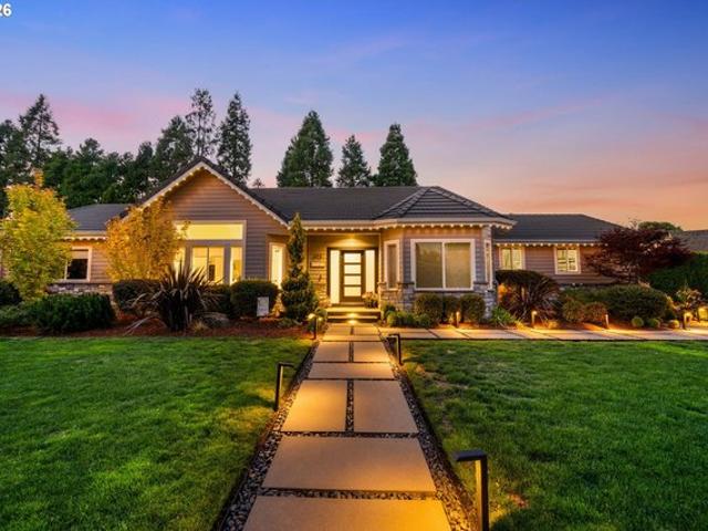 673 Shoreline Way, Eugene, OR 97401