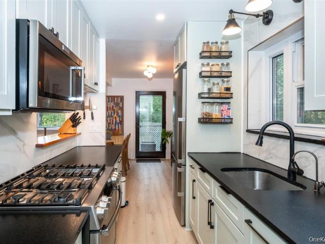 673 Pelham Road E14
