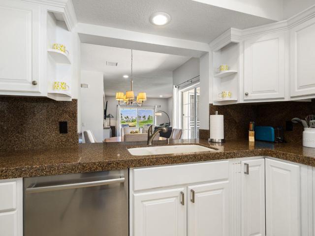 673 Vista Lago Cir N, Palm Desert, CA 92211 | MLS #219147