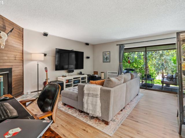 6745 sw scholls ferry rd # 10