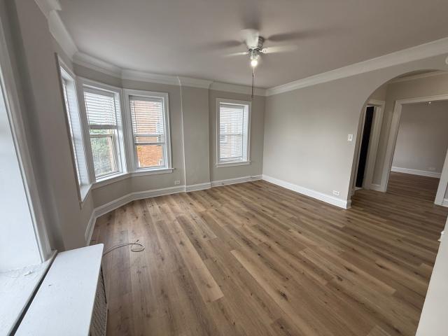 6748 N Ashland Avenue # 405