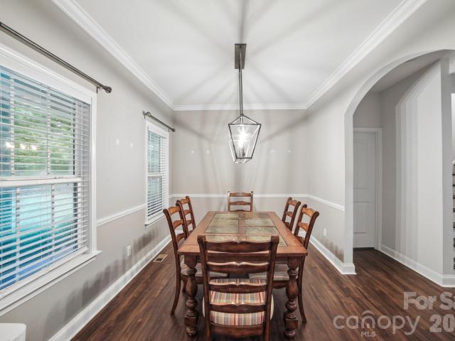 6748 Stonebridge Lane
