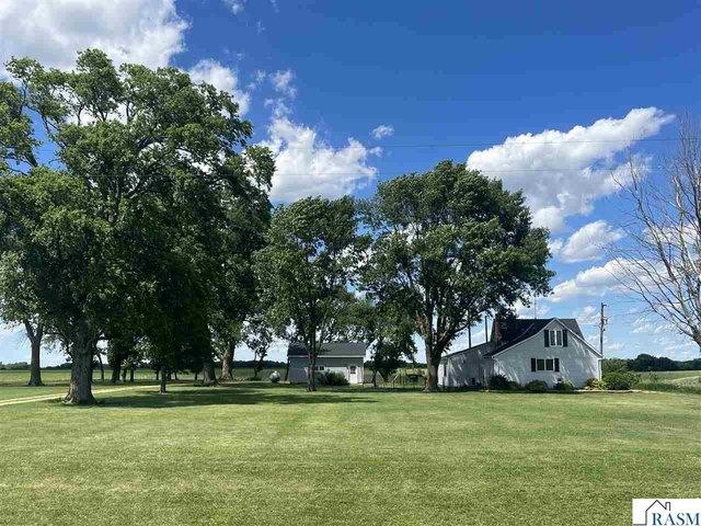 67490 th St, Odin, MN 56160