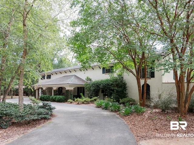 6740 Poulsen Ln, Fairhope, AL 36532