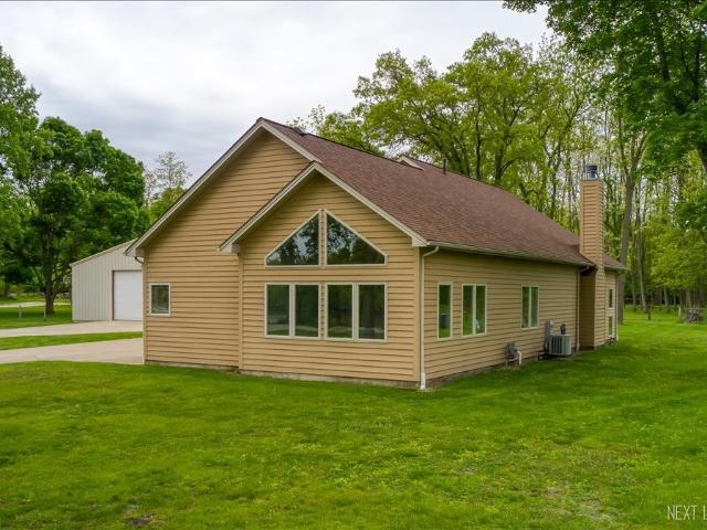 6740 Sundown Lane