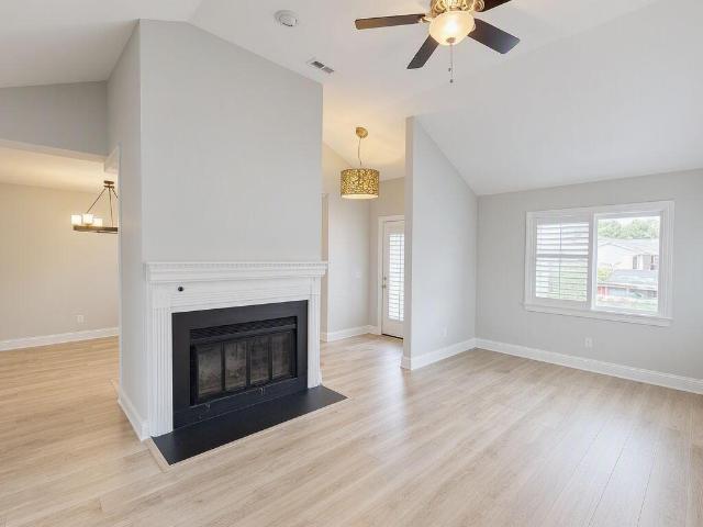 6741 Cable Car Lane