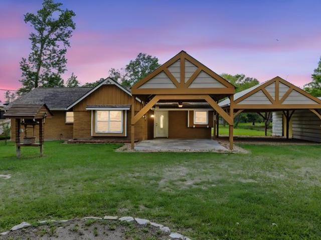 6742 Dusty Ln, Conroe, TX 77306