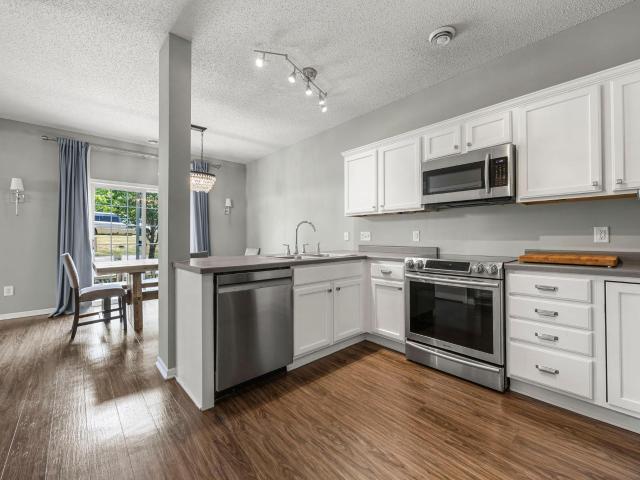 6742 Pine Crest Trail S
