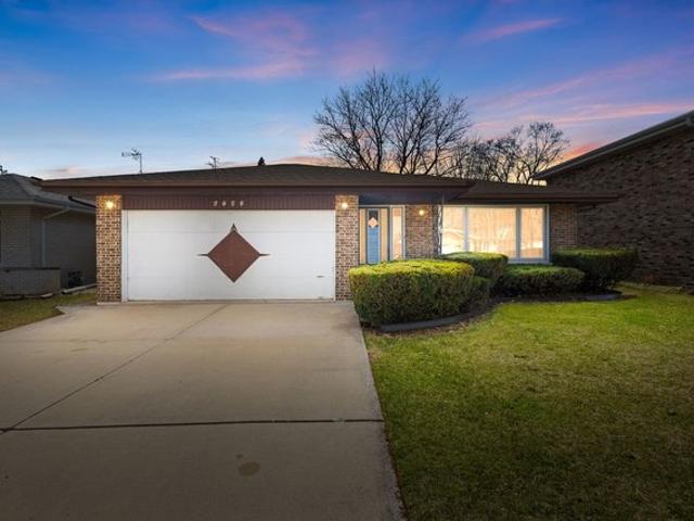 6743 W 89th Pl, Oak Lawn, IL 60453