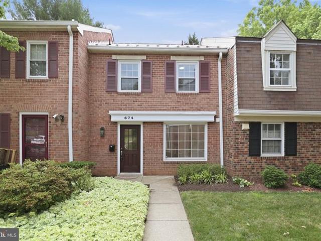 674 Azalea Dr Unit 5 674, Rockville, MD 20850
