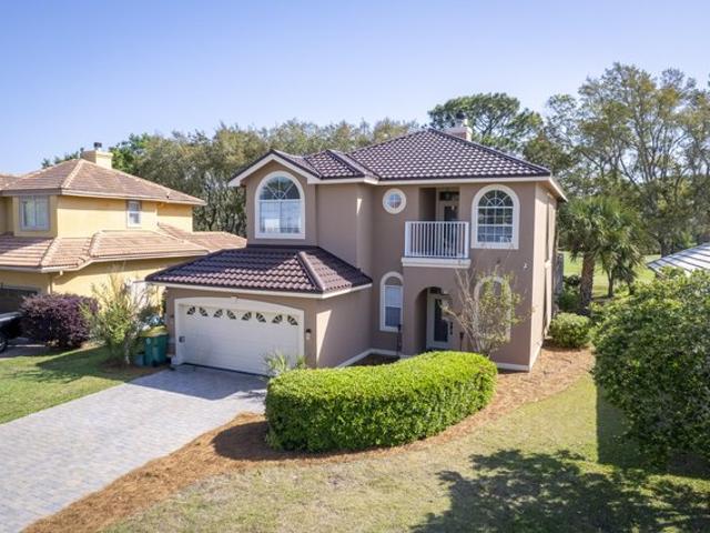 674 Emerald Bay Dr, Destin, FL 32541