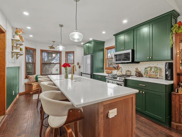 674 S Windmill Trail