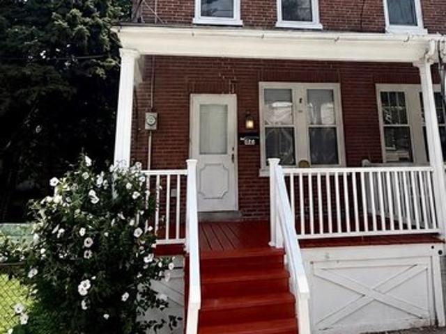 674 Saint Joseph St, Lancaster, PA 17603