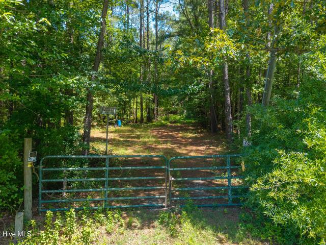674 State Road 1415