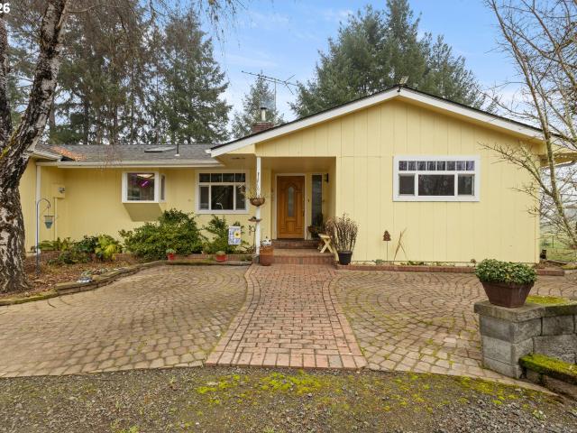674 youngs ln