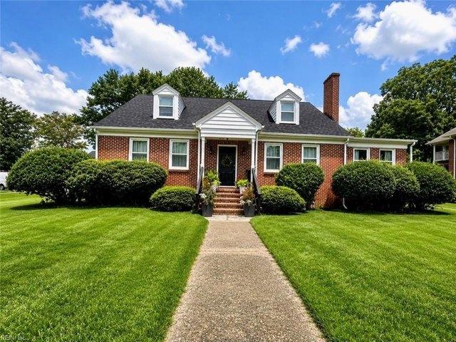6754 S Quay Rd, Suffolk, VA 23437