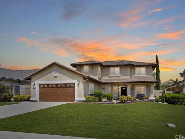 6759 Sunridge Ct, Fontana, CA 92336