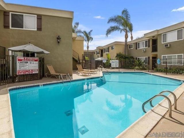 6750 Beadnell Way 27, San Diego, CA 92117