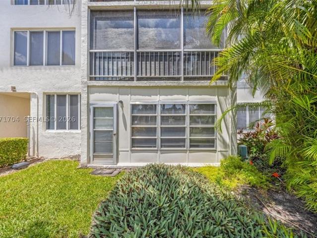 6750 Royal Palm Blvd Apt 106E, Margate, FL 33063