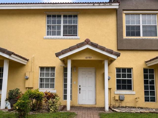 6750 Sienna Club Dr Unit 6750, Lauderhill, FL 33319
