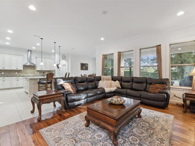 6752 Trellis Vine Loop, Windermere, FL 34786 | MLS #O6376
