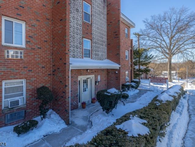 675 681 Joralemon St, Unit B8, Belleville, NJ 07109 | MLS #4008 | Compass