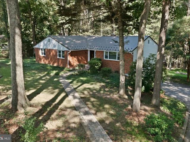 675 Chambers Rock Road