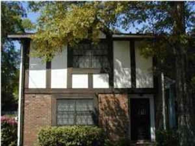 $675 English Tudor 2 story 2 large bedroom/3 bathroom townhome for rent desireable Northeast Pensacola map