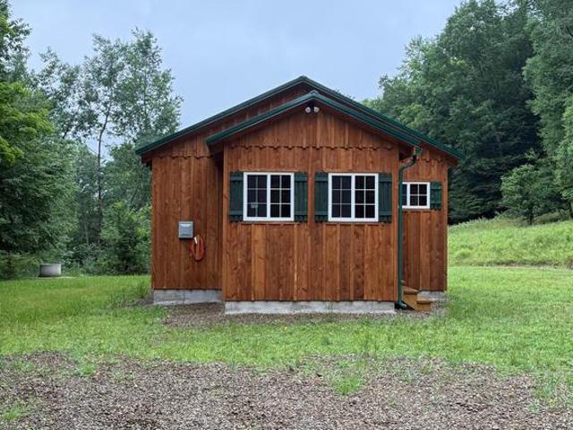 675 Karr Hollow