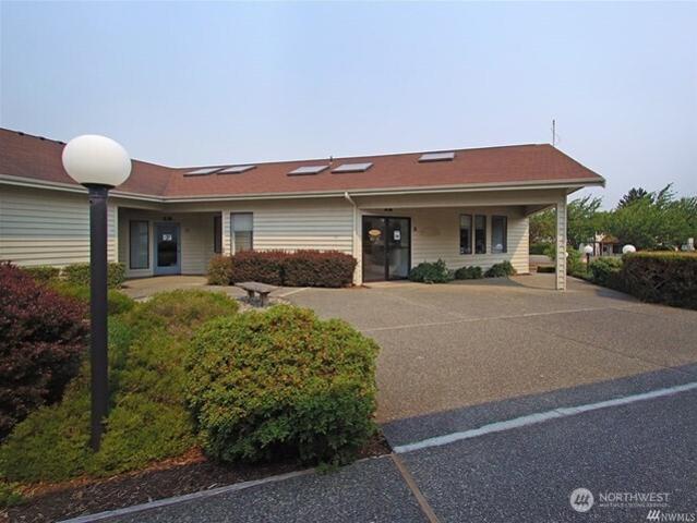 675 N 5th Ave, Unit 2B, Sequim, WA 98382 | MLS #2375