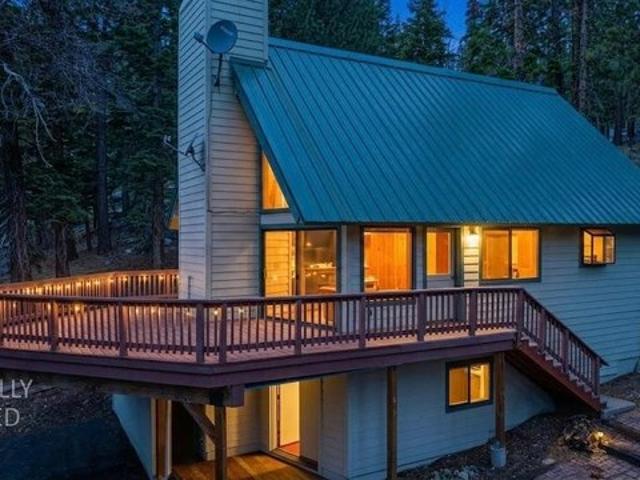 675 Skyline Dr, Arnold, CA 95223