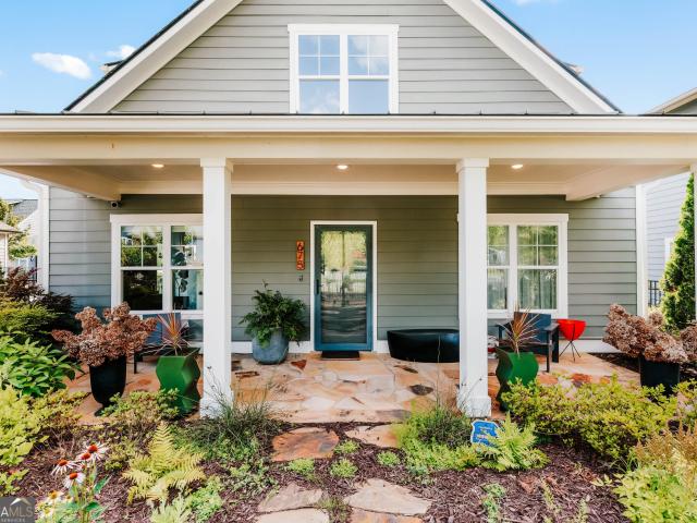 675 Sunset Drive