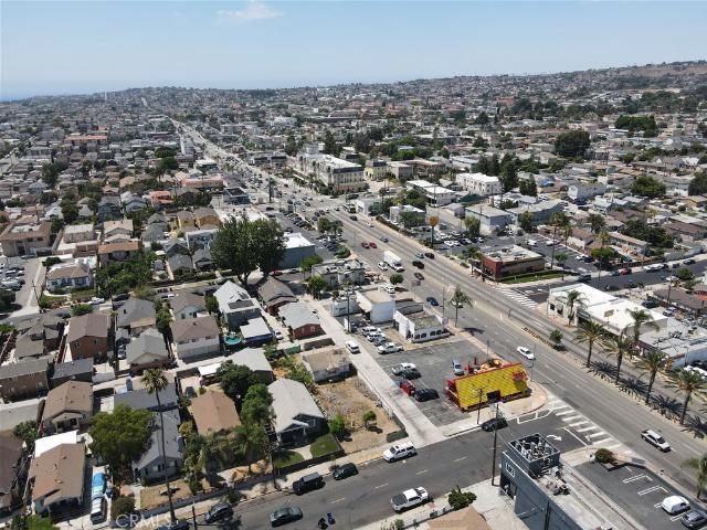 675 W Sepulveda