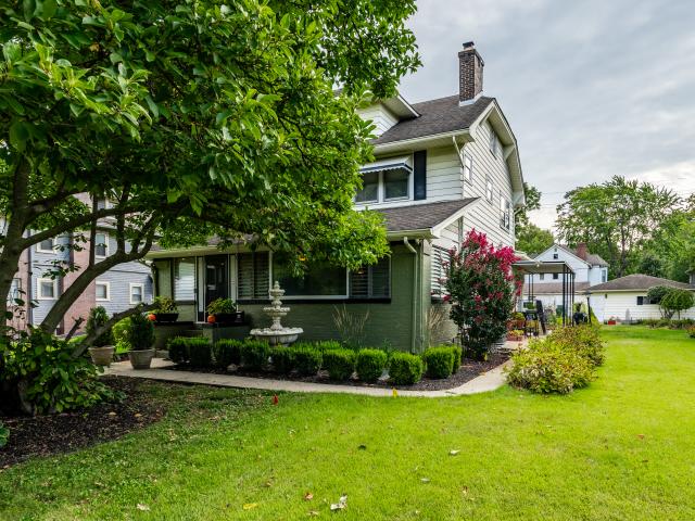 675 Woodruff Pl W Dr, Indianapolis, IN 46201 | MLS #22062 | Compass
