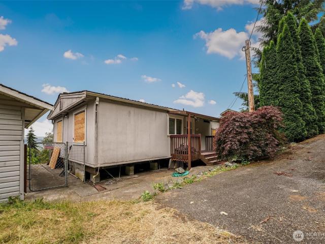 675 Vesper Way