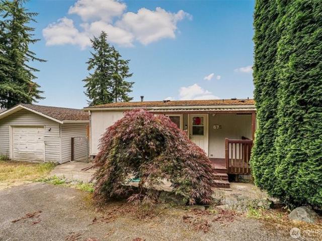 675 Vesper Way, Camano Island, WA 98282
