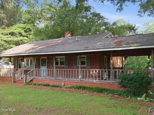 6764 Glenwood Drive