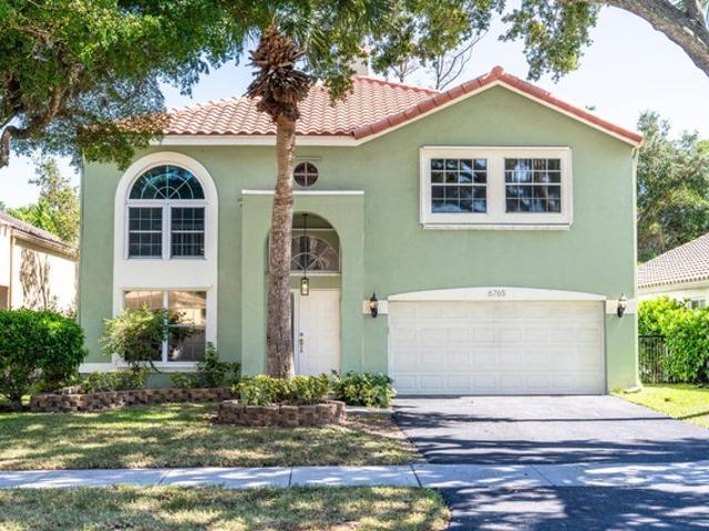 6765 NW 75th Pl, Parkland, FL 33067