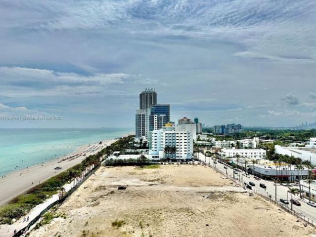 6767 Collins Ave #1408, Miami Beach, FL 33141