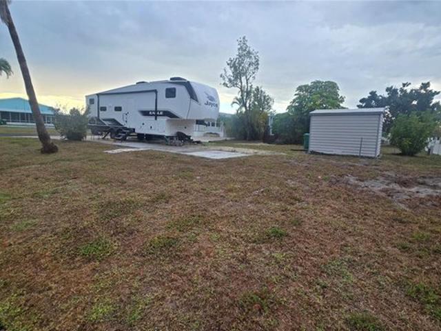 6767 San Casa Dr Lot 84, Englewood, FL 34224