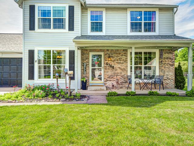 6768 Lexington Circle