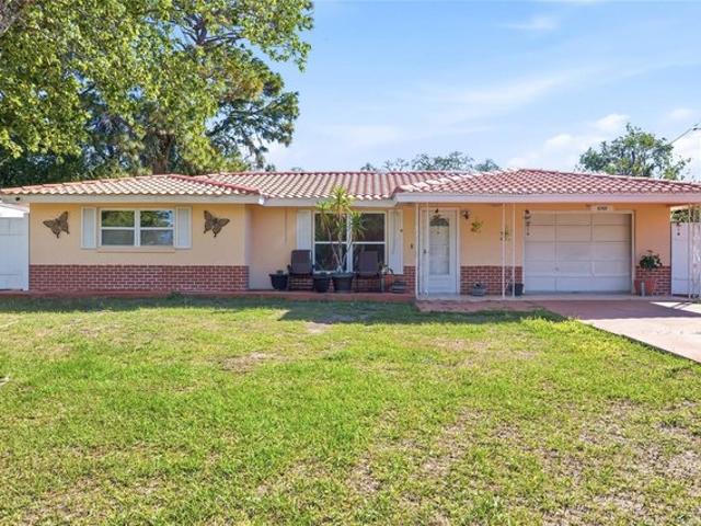 6760 Runnel Dr, New Port Richey, FL 34653