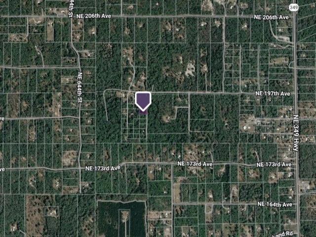676th Ln, Old Town, FL 32680